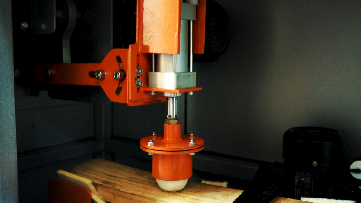 Cricket Bat knocking Machine (shipping Included) – Woodpecker Sports